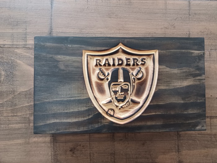 Las Vegas Raiders Wall/Desktop Plaques :: Jourdains-benchtop-creations